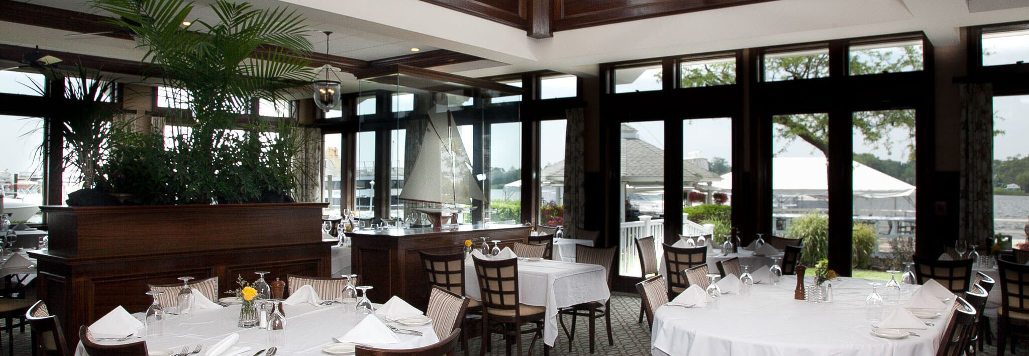 The Snapper Inn | Oakdale, NY Restaurant | Waterside Dining on the ...